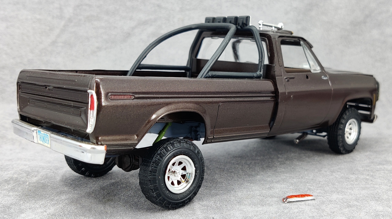 AMT/Revell GMC/Ford Custom Pickup Truck Built Kit - Spotlight Hobbies