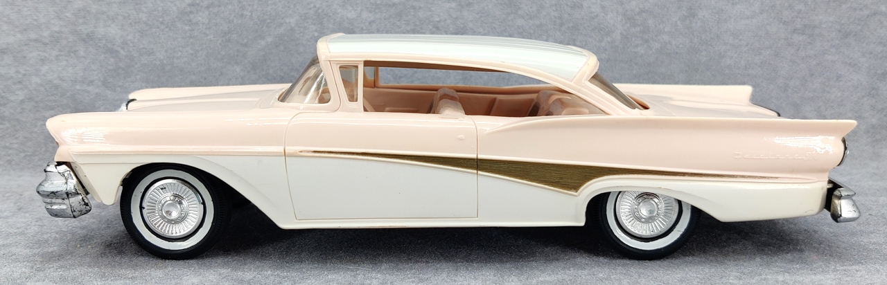 AMT 1958 Ford Fairlane 500 2-Door Hardtop Promo - Spotlight Hobbies
