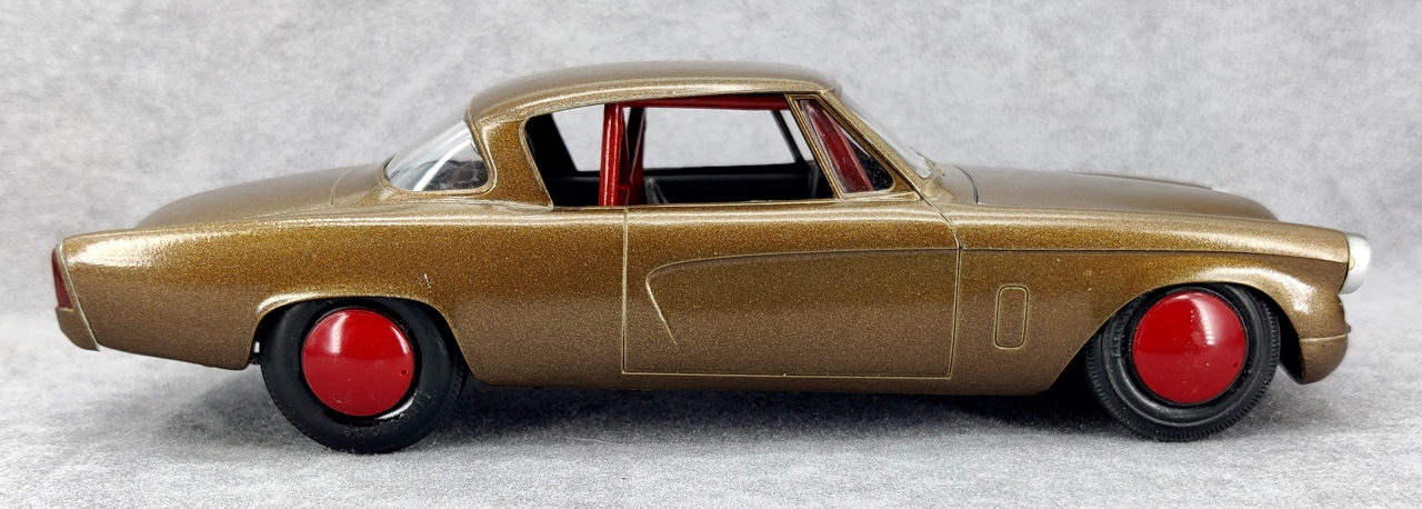 AMT 1953 Studebaker Coupe Racer Built Kit - Spotlight Hobbies