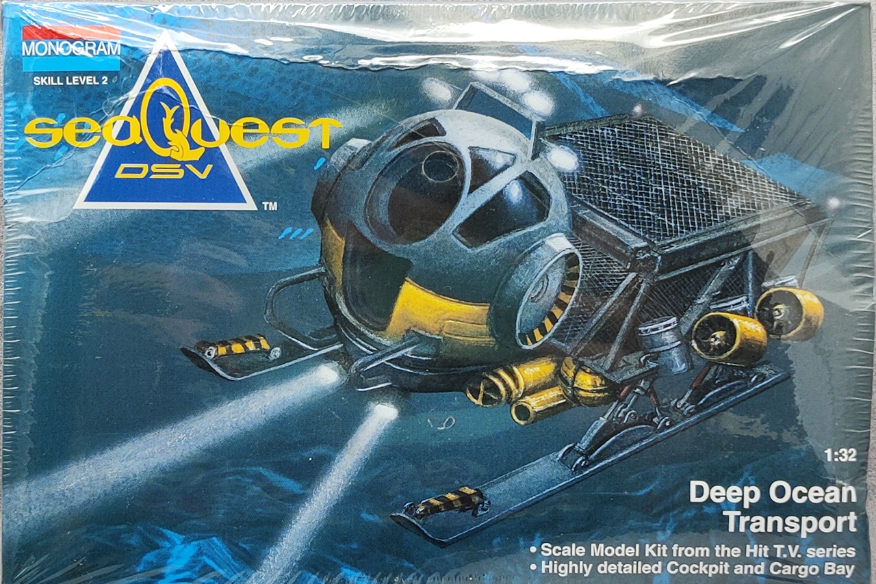 Monogram "SeaQuest DSV" Deep Ocean Transport - 1/32 Scale - Spotlight ...